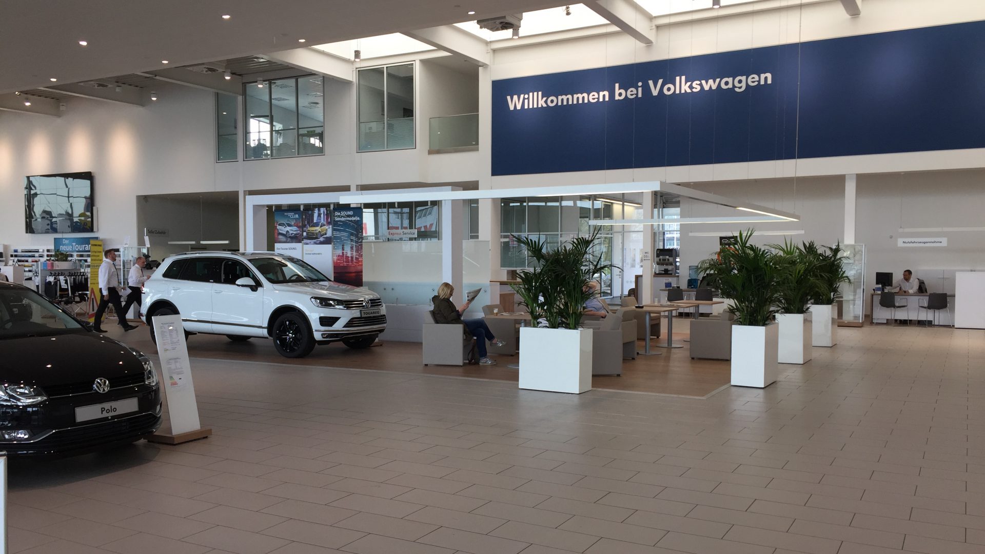 Schormann Architekten | Volkswagen Zentrum, Essen