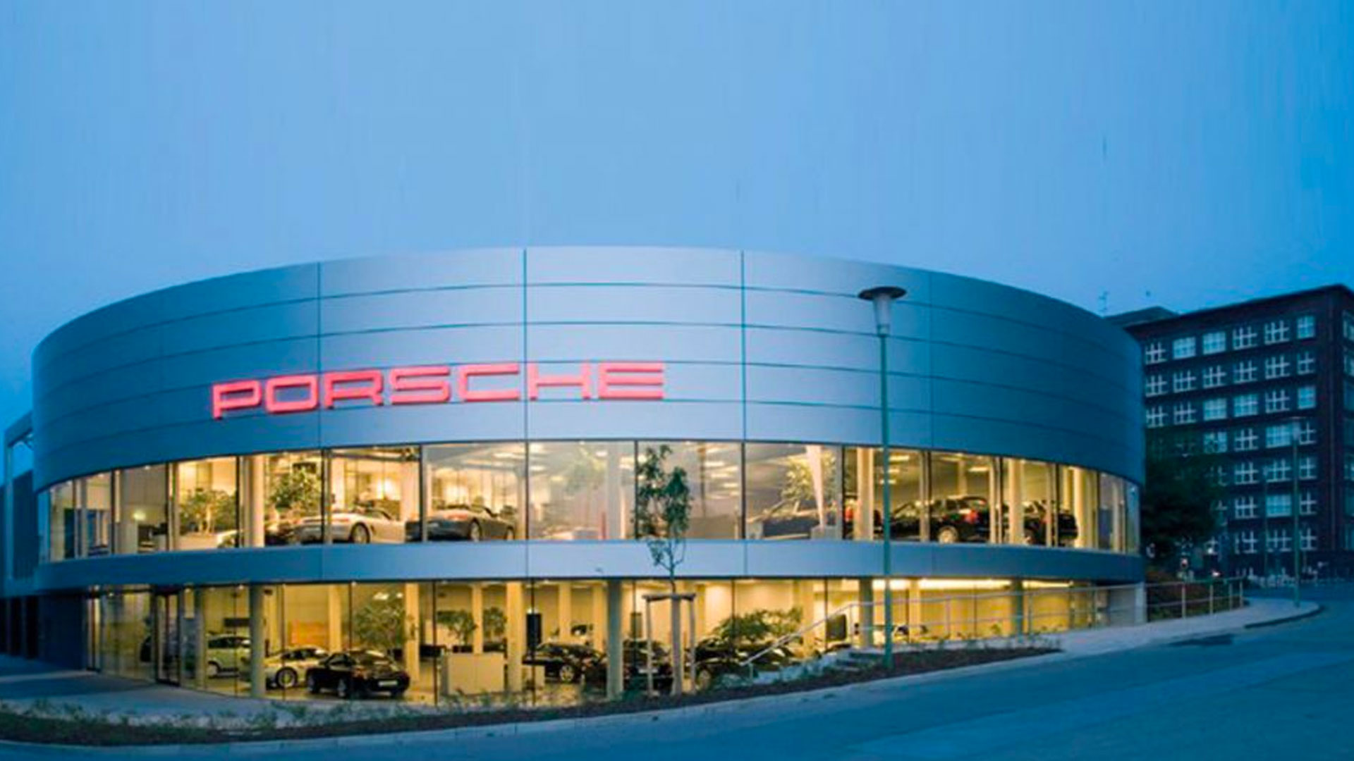 Schormann Architekten | Porsche Zentrum, Essen